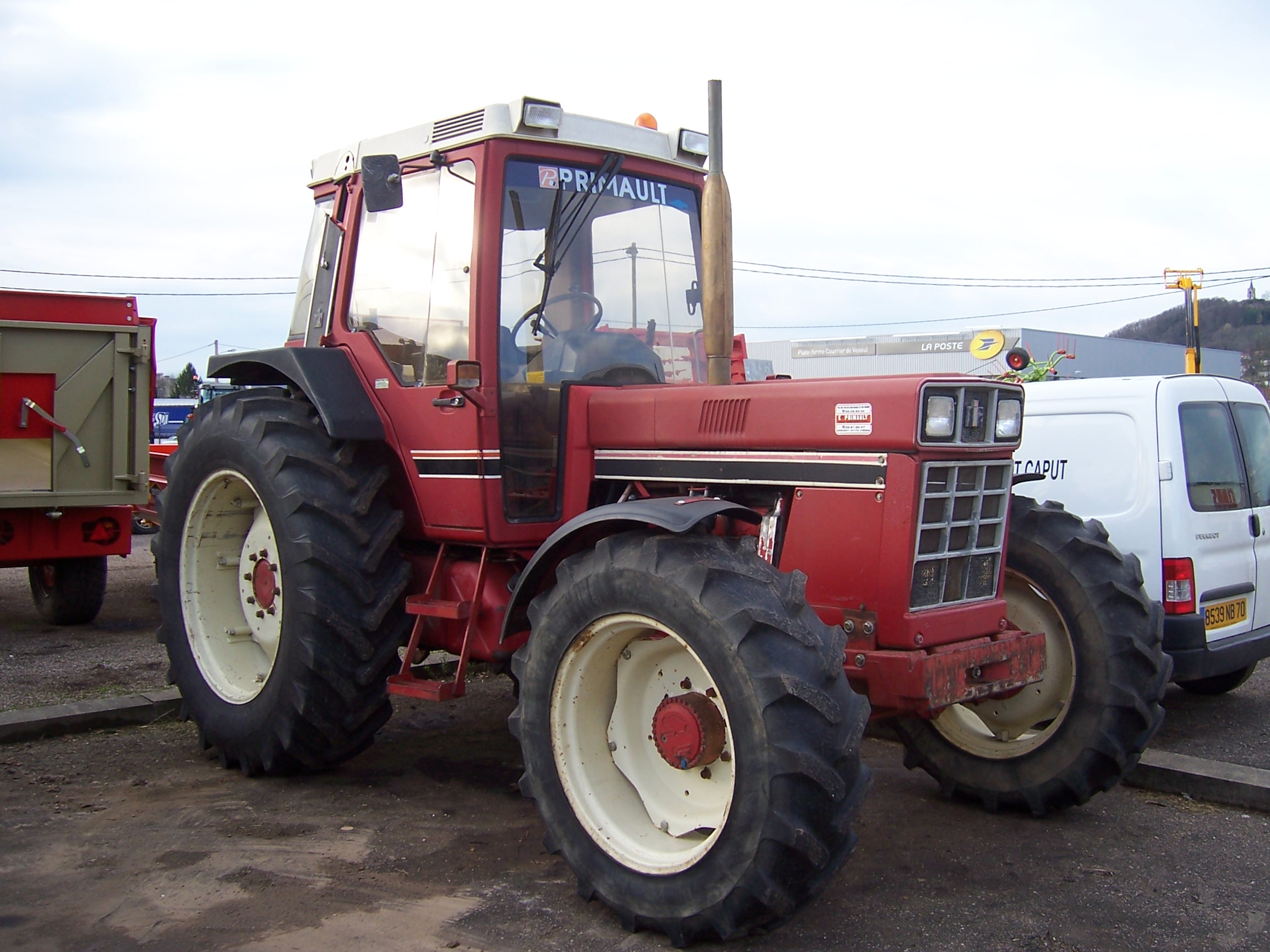Avis 1056 XL de la marque Case IH - Tracteurs agricoles