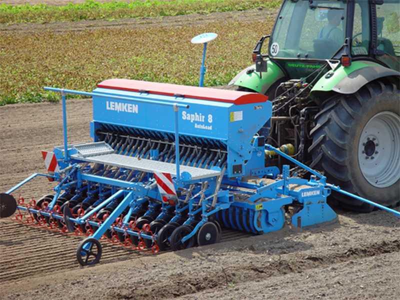 Avis Saphir 8 de la marque Lemken - Semoirs "classiques"