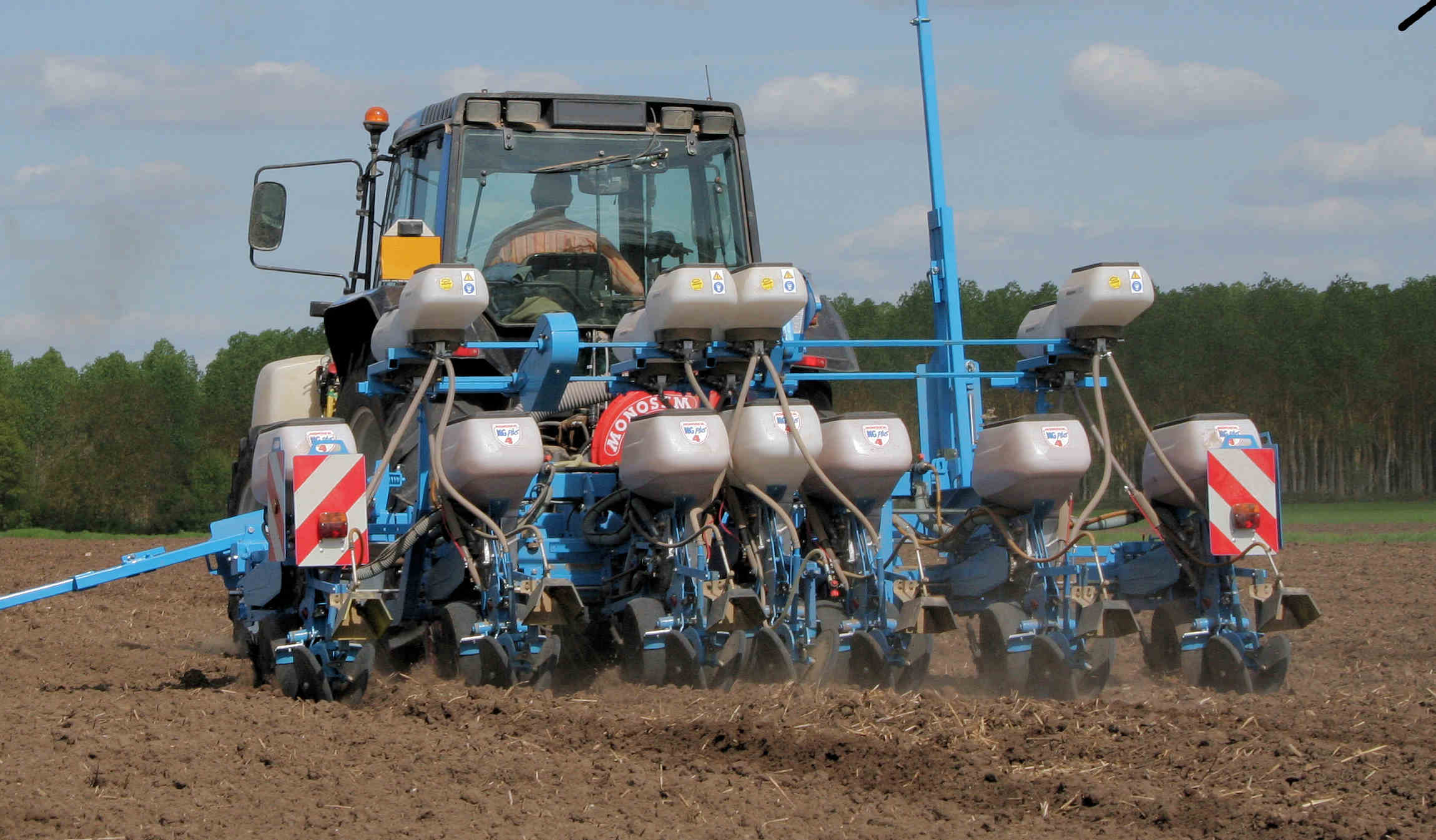 Avec le WingFold et l'élément semeur NX 2, Monosem lance son semoir ...