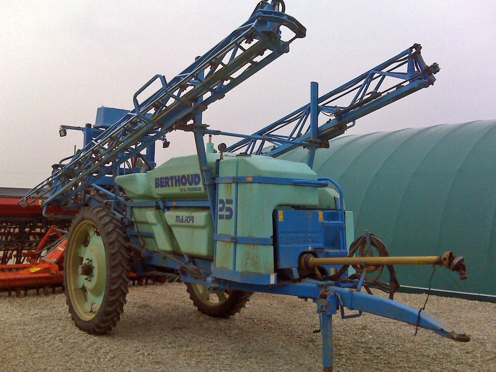 Avis Major 25 - 32 de la marque Berthoud - Pulvérisateurs traînés